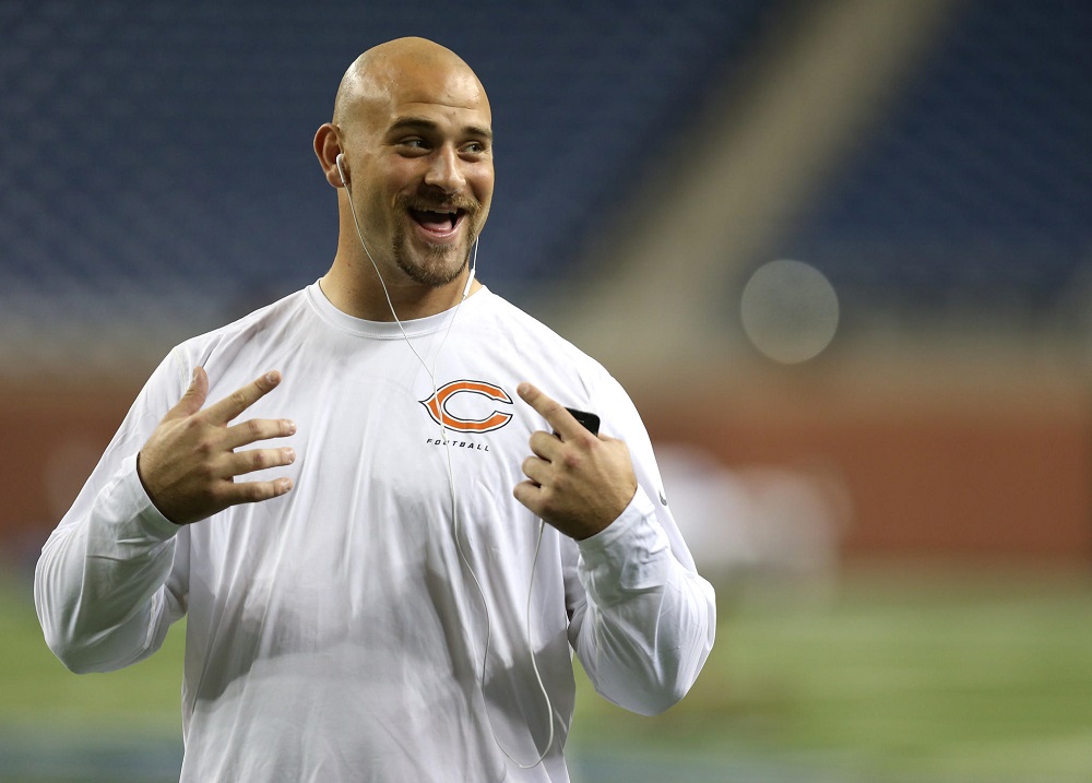 Tarik Cohen's Instagram Live Stream Exposes Kyle Long's Dick