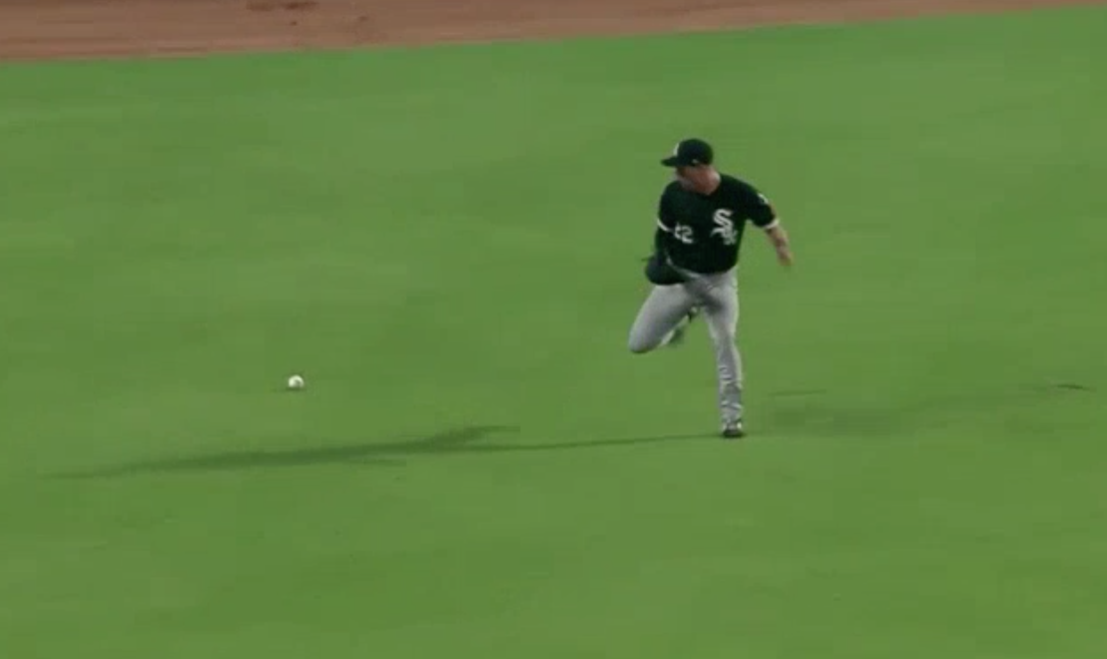 Charlie Tilson Makes Kyle Schwarber Look Like A Gold Glove Outfielder