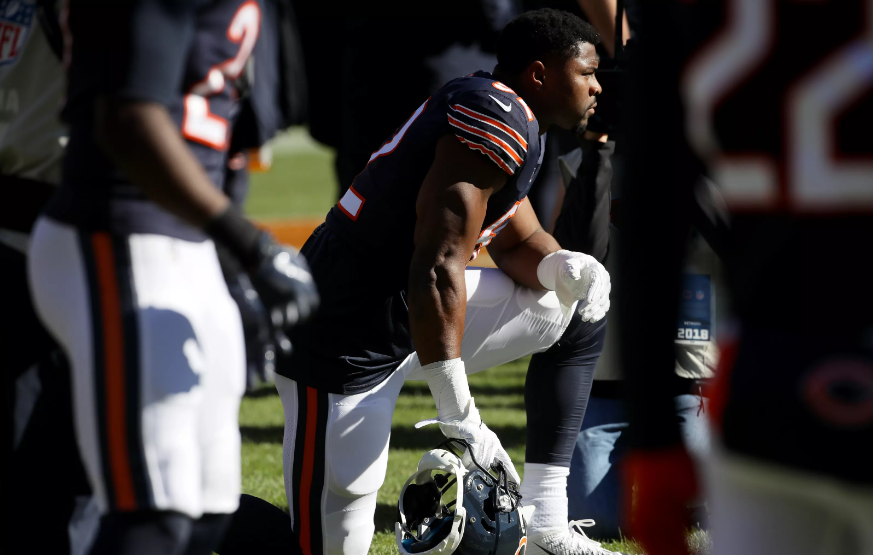 Normally Quiet Khalil Mack Had a Loud Message for the Bears