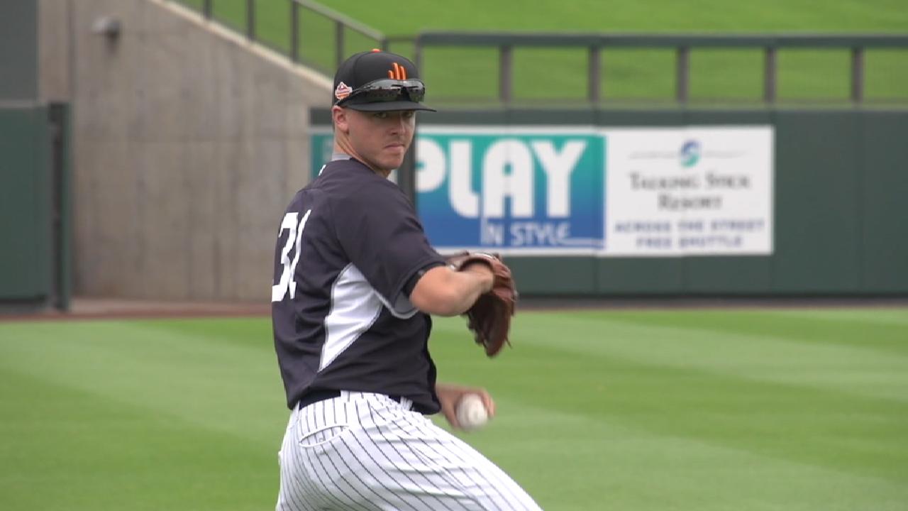 Cubs Get Left-Handed Pitcher From White Sox