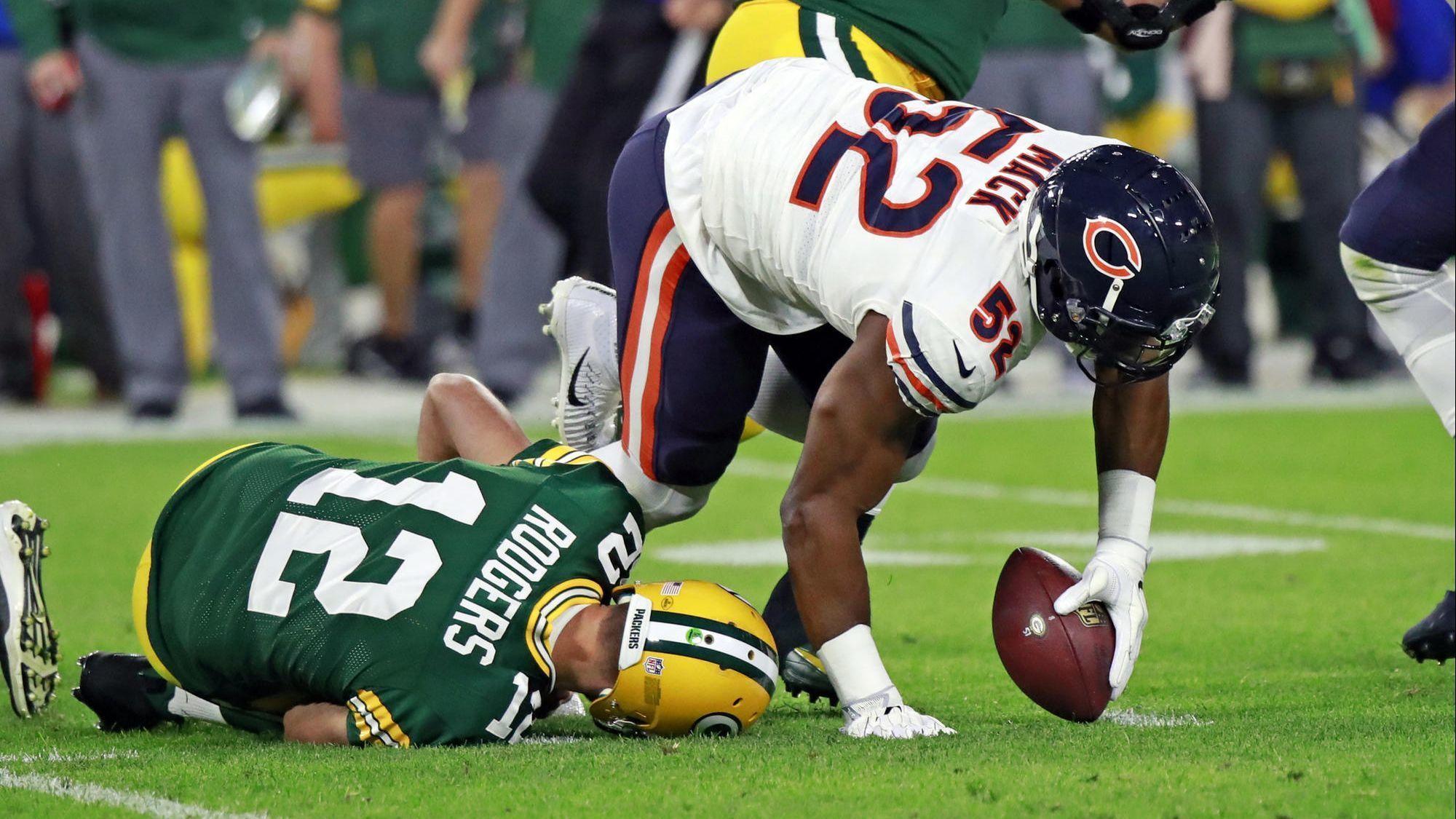 Aaron Rodgers' Protection Is in Crisis Mode as Bears Defense Looms