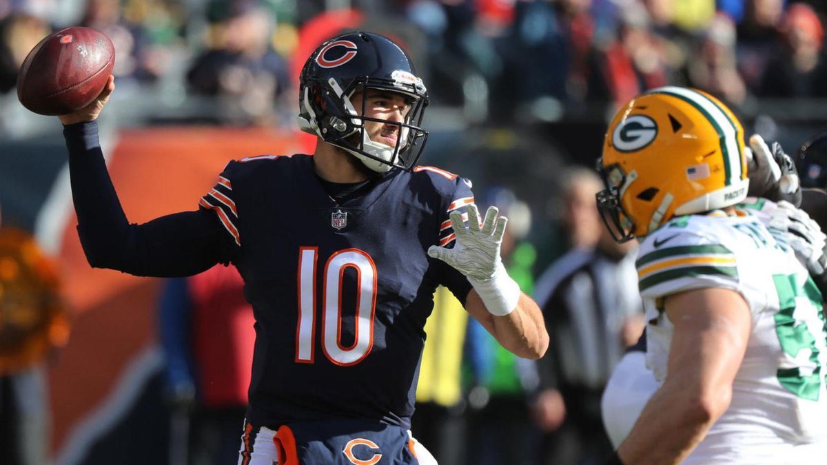 Mitch Trubisky Had The Most Bizzare Encounter With a Packers Fan