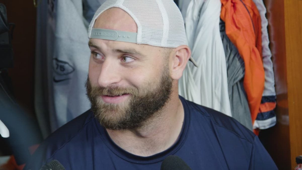 Kyle Long Apparently Broke Into Somebody's House
