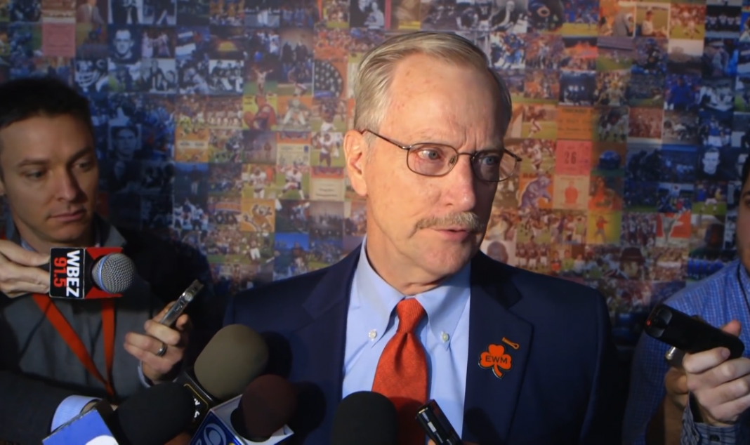 Gary Fencik Nailed George McCaskey To A Wall And It's Beautiful