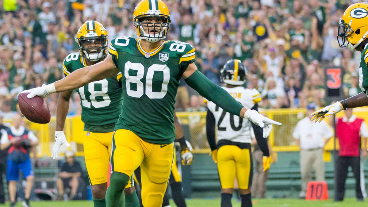 REPORT: Chicago Bears Sign Tight End Jimmy Graham