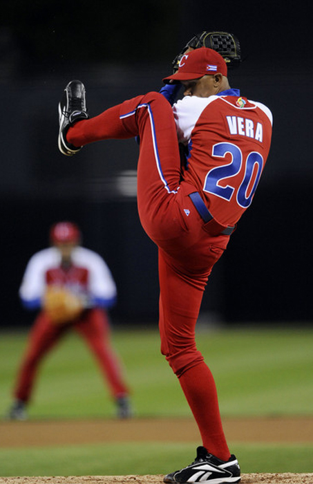 White Sox Sign Cuban Pitching Prospect