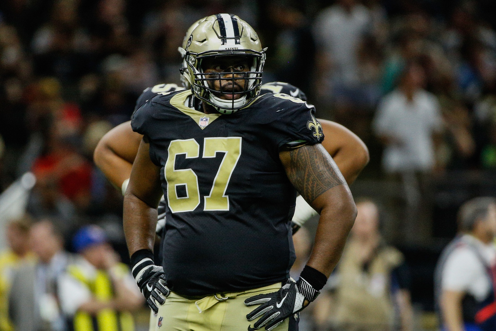 Former Player Urges Bears to Renew Their Pursuit of Larry Warford