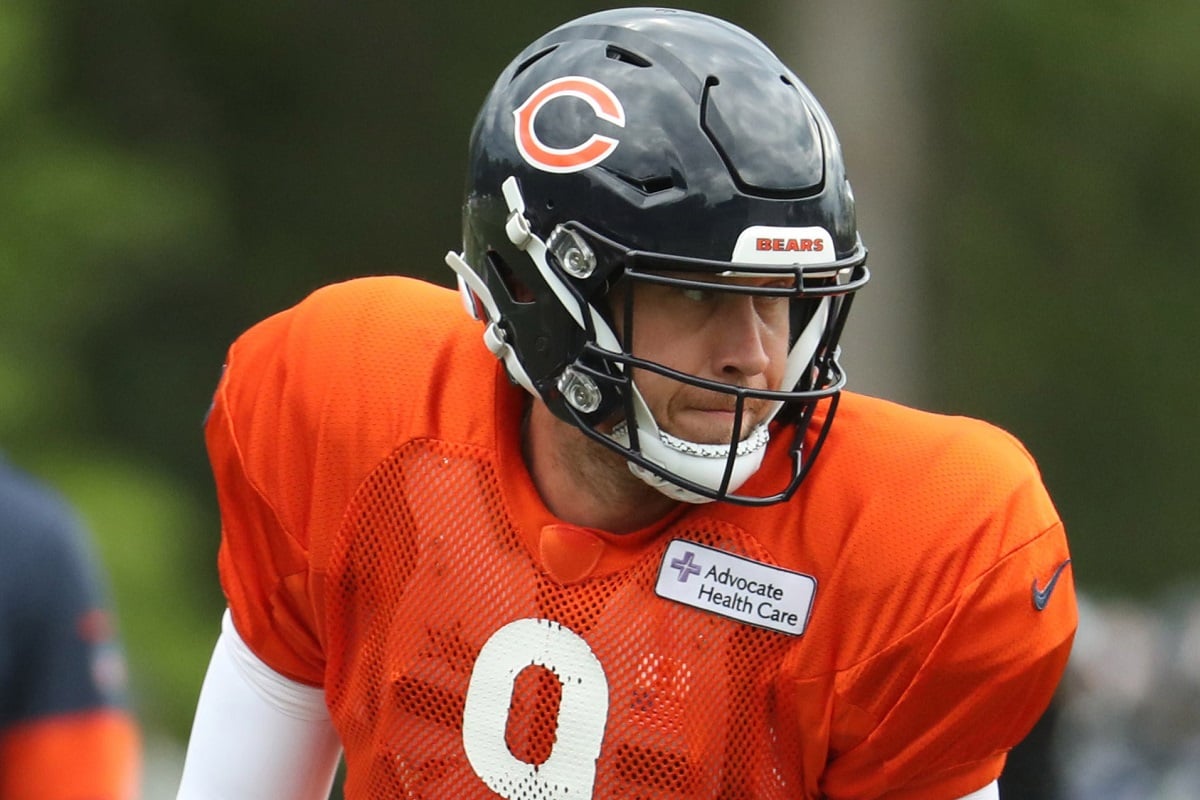 Nick Foles Delivers Another Body Blow To Trubisky In QB Battle