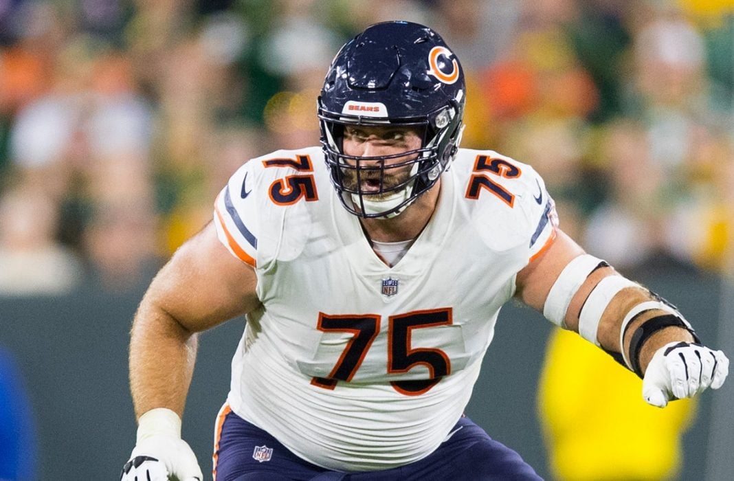 Is Kyle Long Hinting To The Bears He Wants To Come Back?