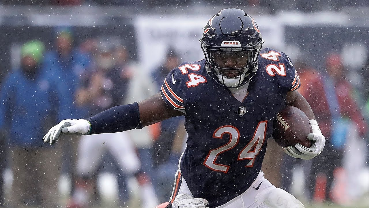 Why The Bears Should Consider Bringing Jordan Howard Home