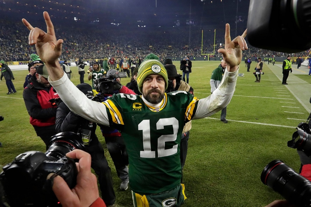 Bears Officially Must Go Through Aaron Rodgers To Reach Playoffs