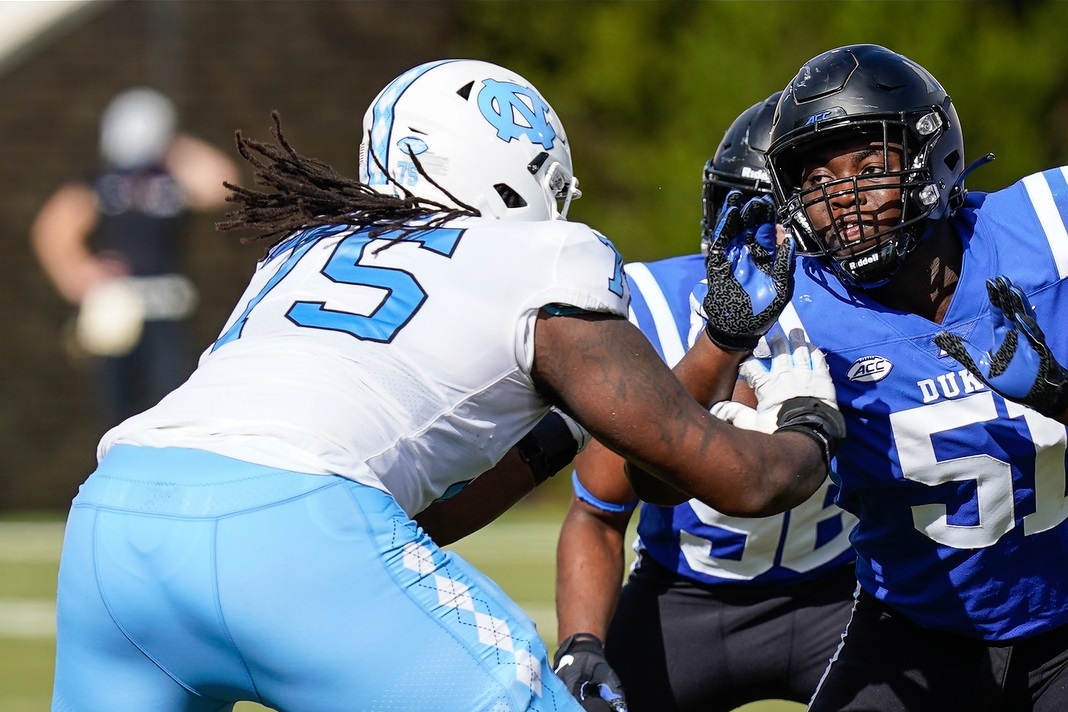 Bears Scouts Seen Eyeing Mammoth Blocker For Justin Fields