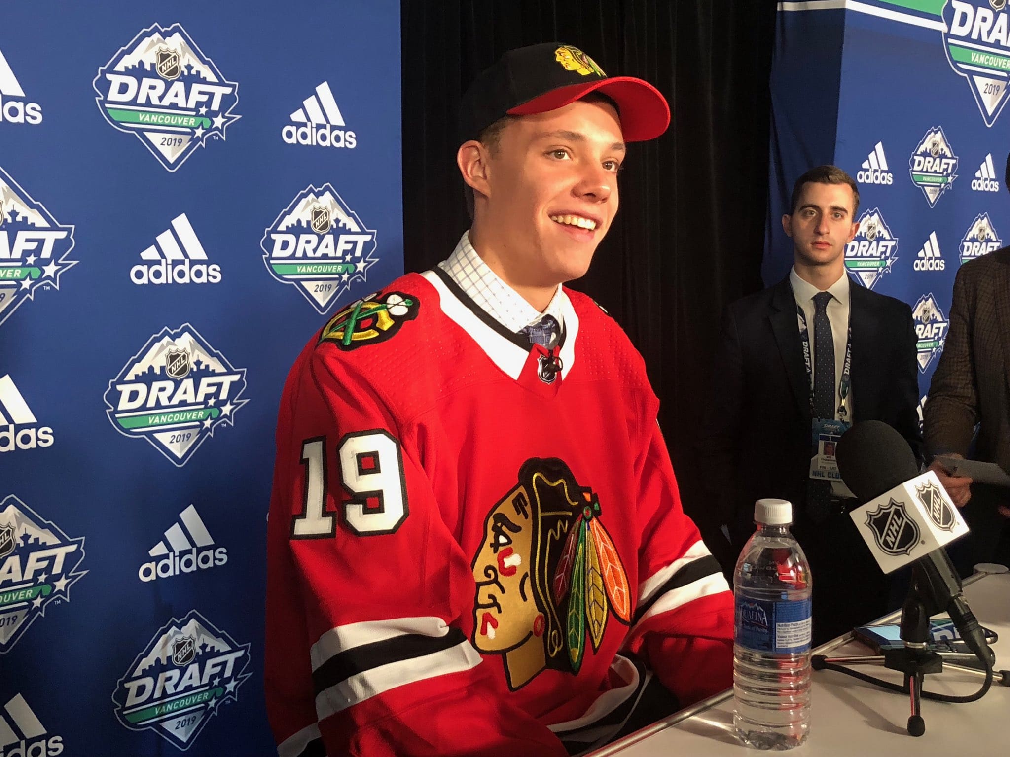 Chicago Blackhawks Announce 3-Year Deal With Defensemen Alex Vlasic