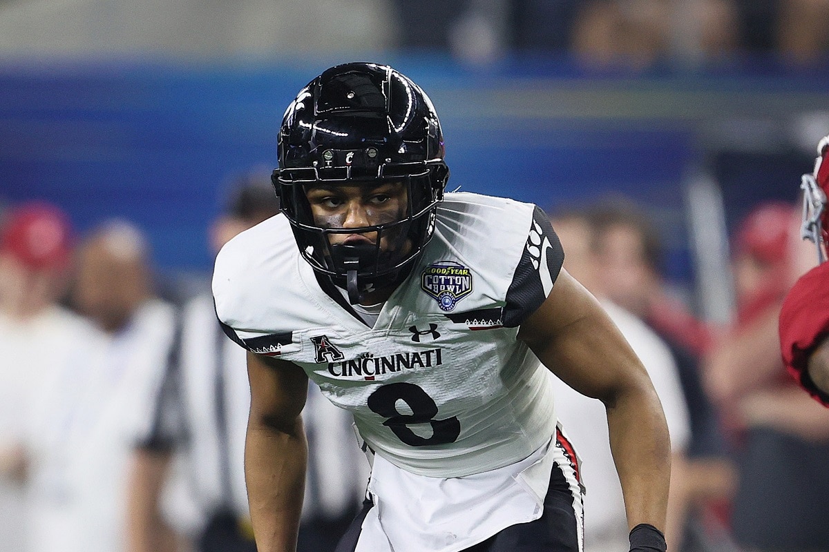 GM Warns Chicago Bears Should Avoid Drafting CB Early This Year