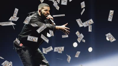 Drake Makes $550,000 Bet For UFC 274