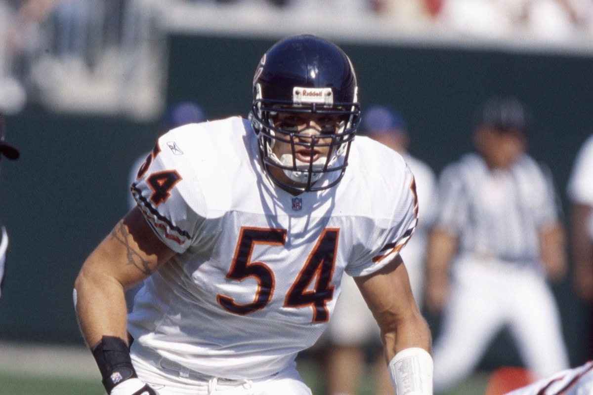 Brian Urlacher Reveals Wild Story Of How Bears Made Him Middle Linebacker