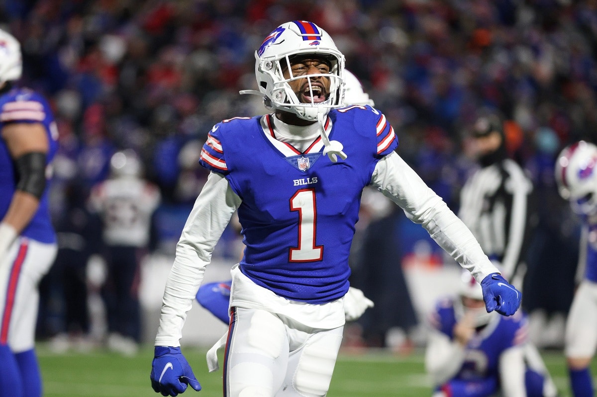 Expert Urges Bears To Sign Emmanuel Sanders, Here’s Why