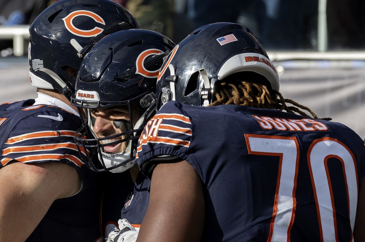 Ex-Scout Now Certain Braxton Jones Is Bears' Left Tackle Of The Future