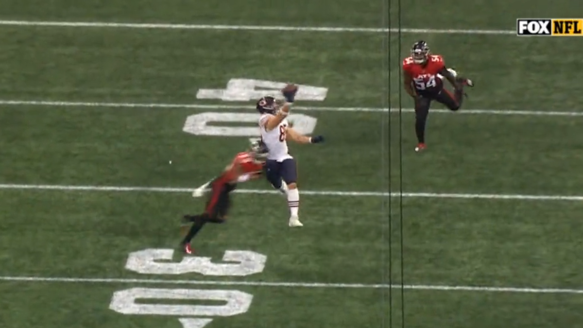 VIDEO: Cole Kmet Breakout Hits New Level With Ridiculous One-Handed Grab