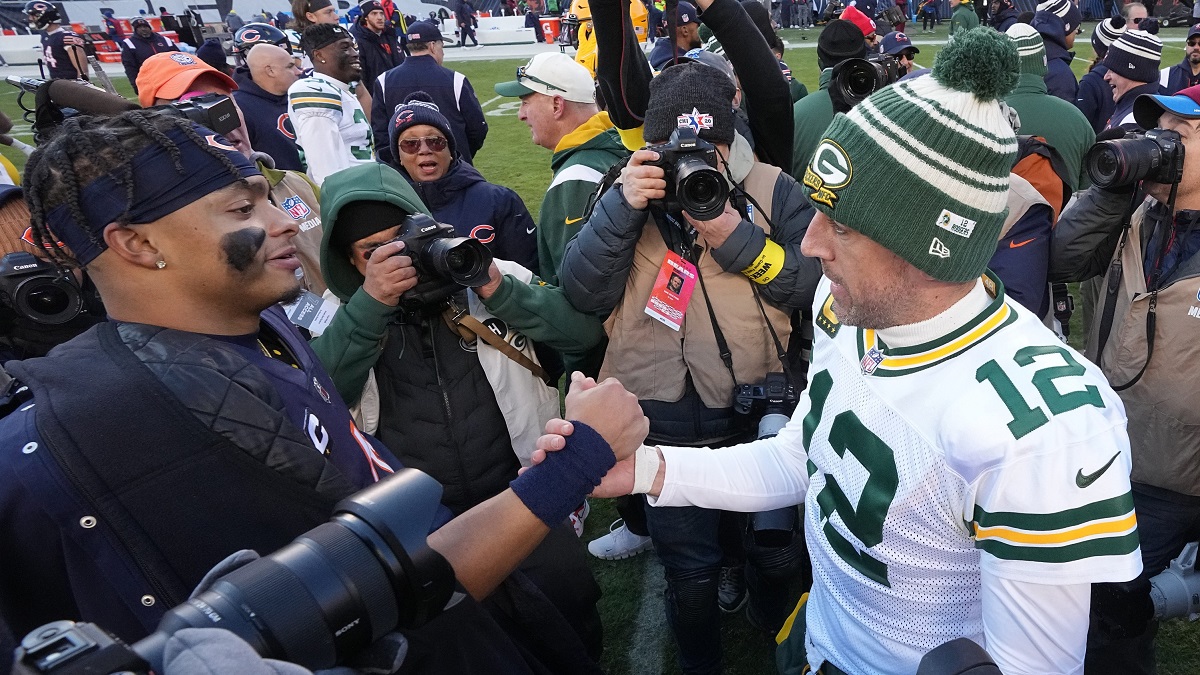 Even Aaron Rodgers Confirmed Justin Fields Is The Real Deal