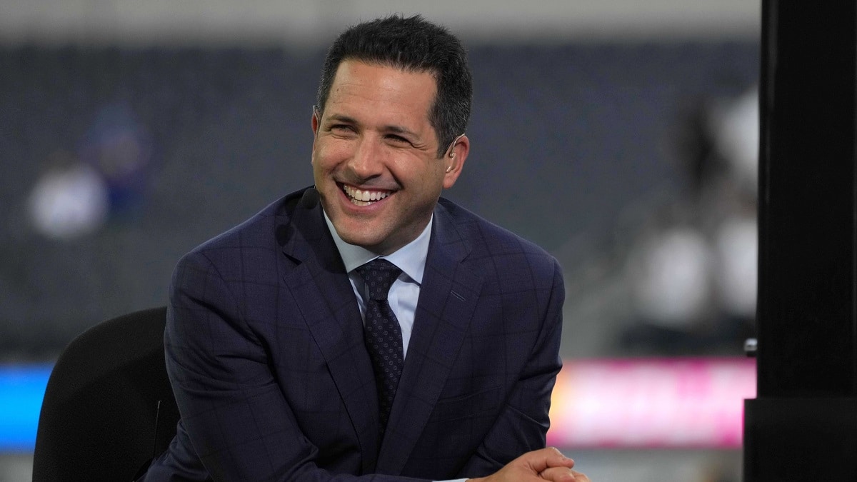 Adam Schefter Reveals What Bears Likely Do In Free Agency