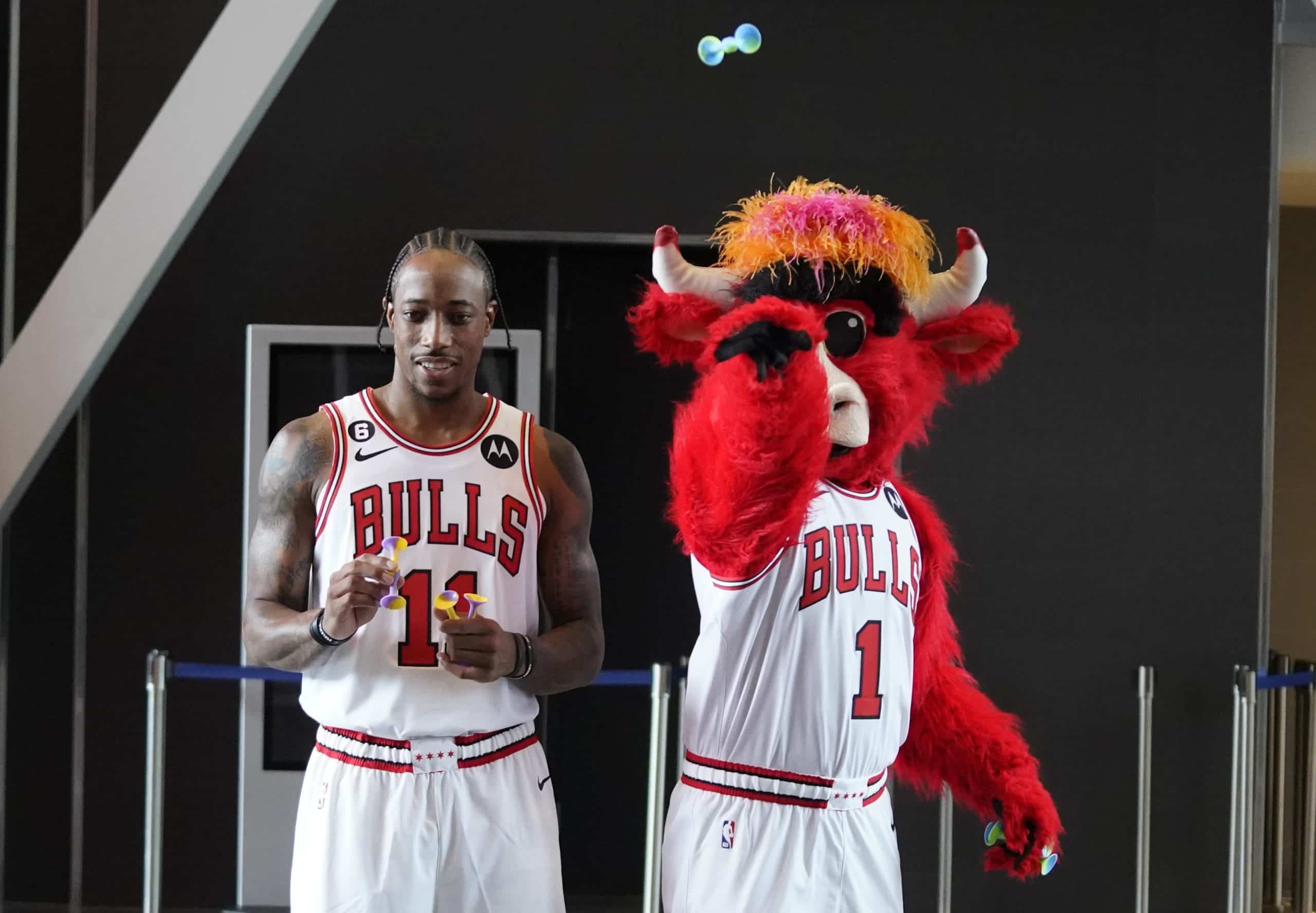 The Season Of Giving: Chicago Bulls Helping The Community