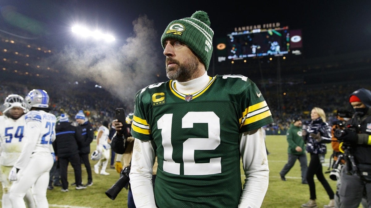 Aaron Rodgers Era Mercifully Ends As Trade Is Now Official