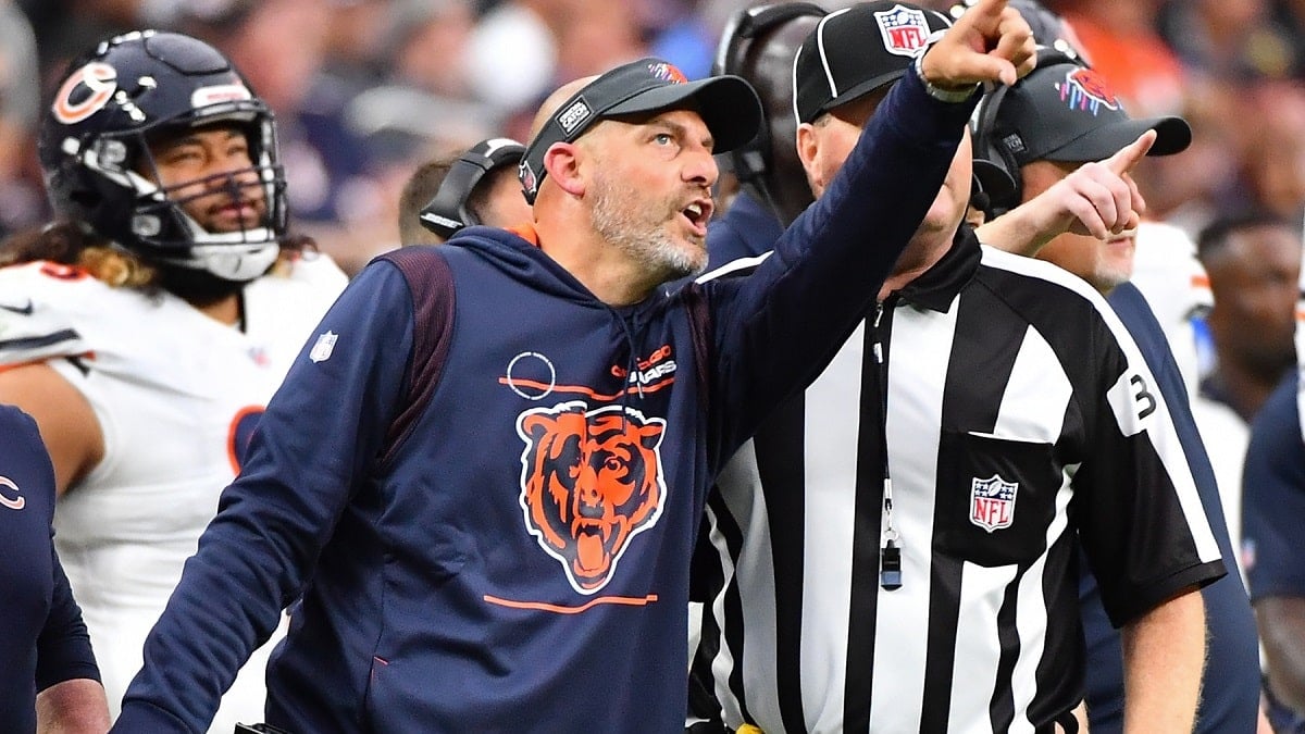 Kyle Long Tells Story Of Matt Nagy Calling Him A "Gutless B**ch"