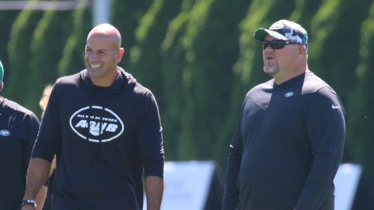 Insider Reveals Chicago Bears Trade Down To Watch For