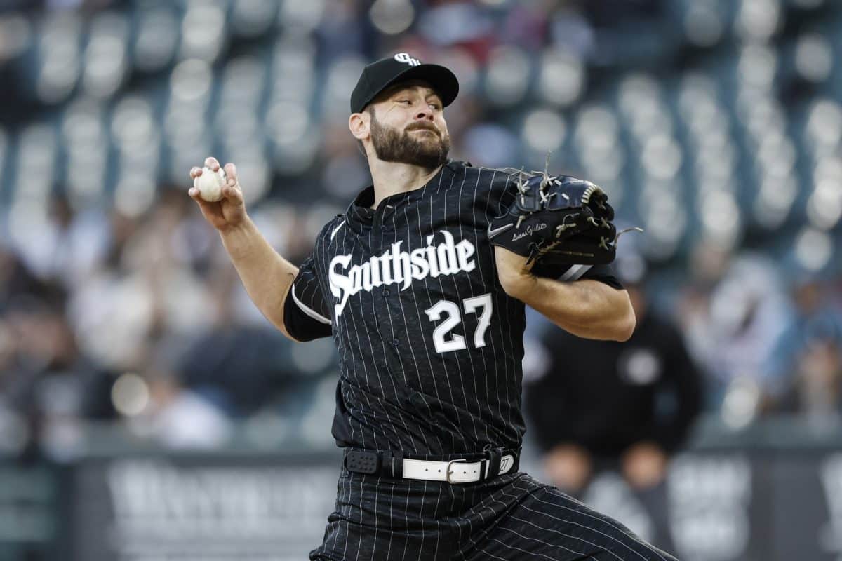 Zavala's Game Plan Helps Lucas Giolito's Stellar Performance