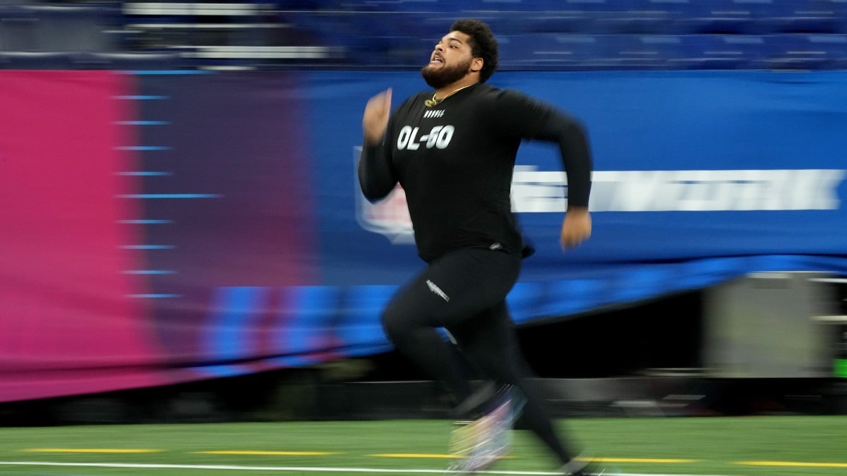 You Won't Believe How Darnell Wright Smashed Bears' Conditioning Test