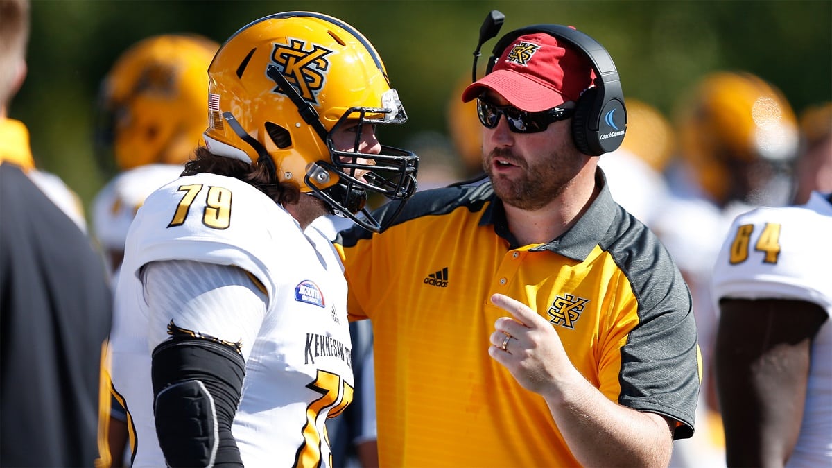 Coach Of Several Eventual D-Line Studs Warns NFL About Travis Bell