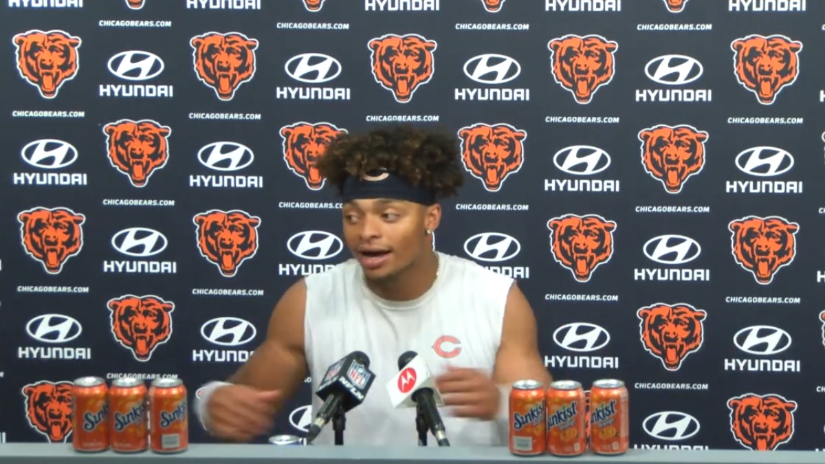 Justin Fields Called Out Bears Offense After Rough Practice