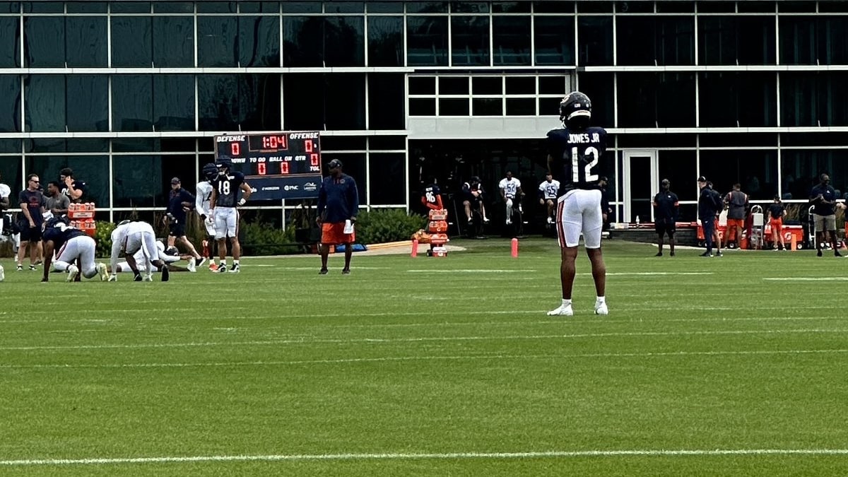 Velus Jones Picked The Ideal Time Vs. Colts For His Best Practice