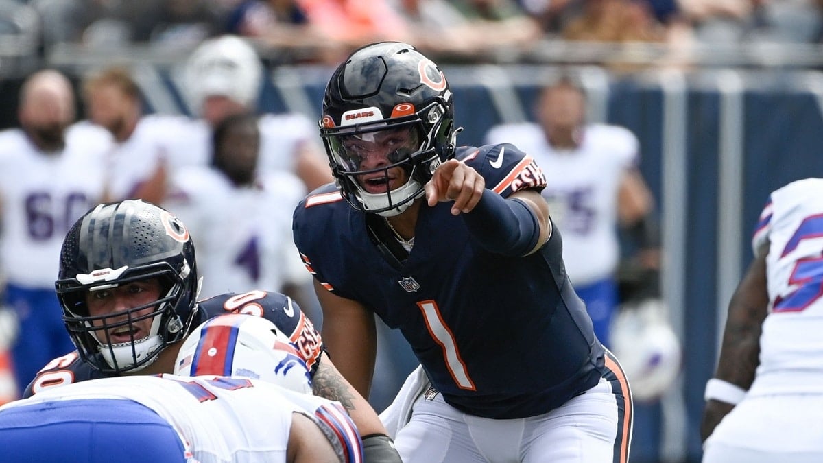 Michael Vick Sends Message To Justin Fields