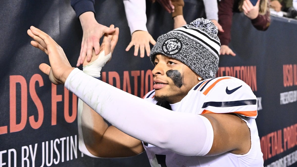 Justin Fields Put On Leadership Masterclass In Latest Post-Game Presser