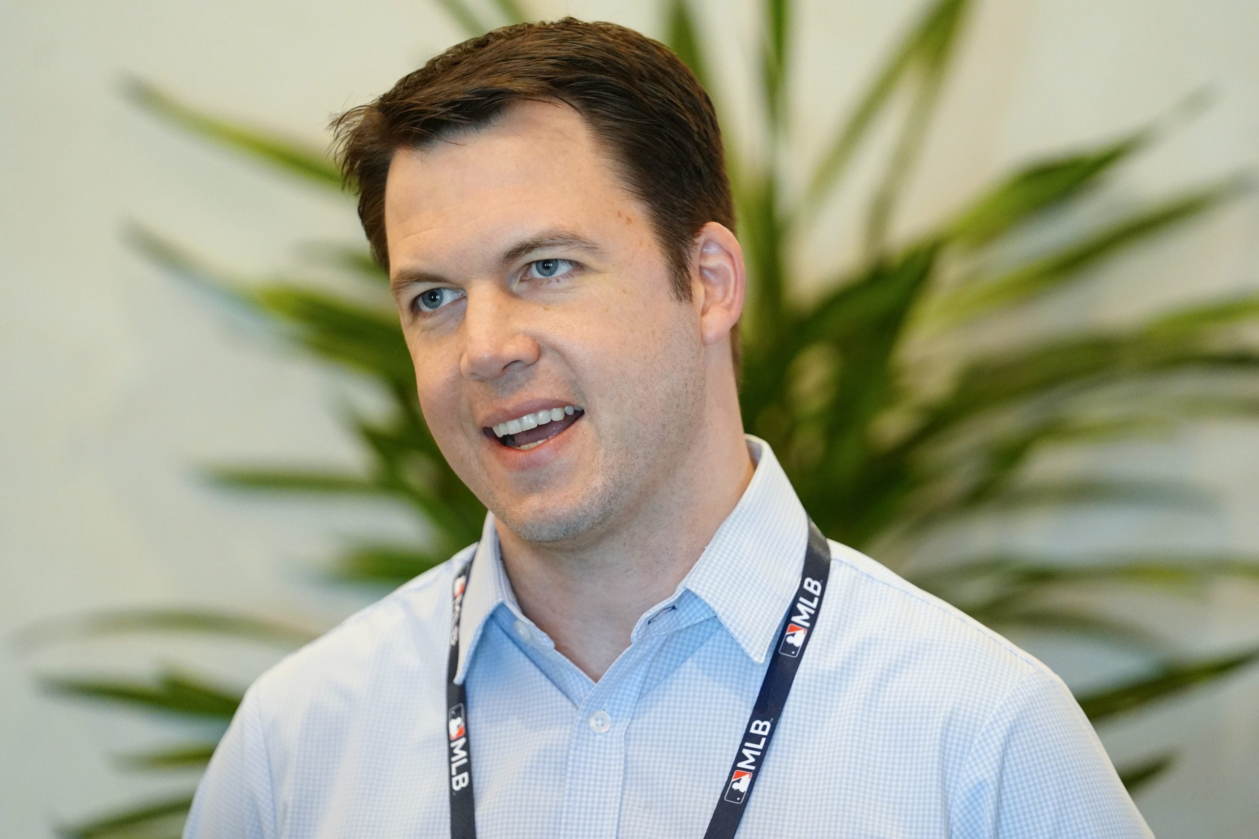 Cubs GM Sticking Around...For Now