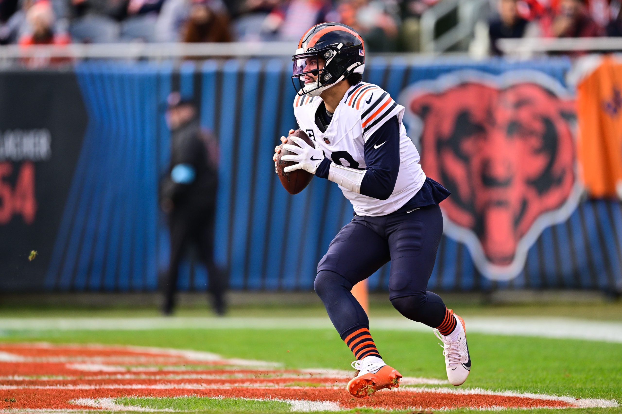 Chicago Bears 2025 Schedule Breakdown: Way-Too-Early Game-by-Game ...