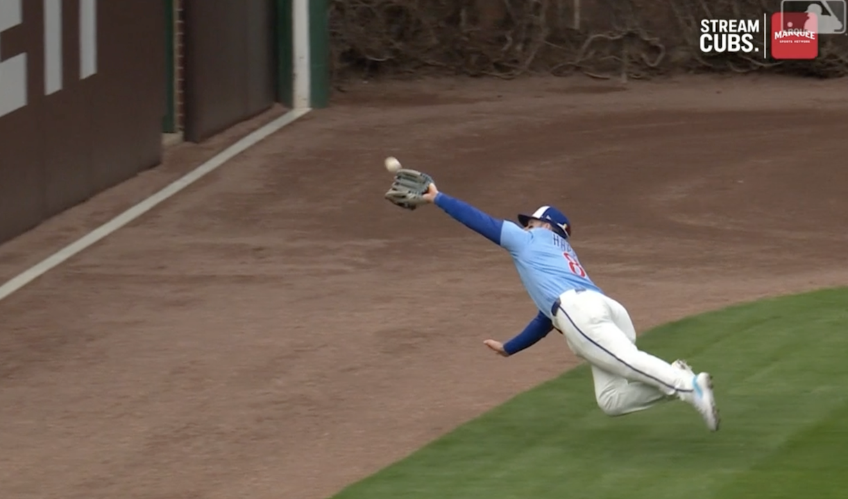 Ian Happ Celebrated 1,000th Career Game by Making the Best Catch Ever