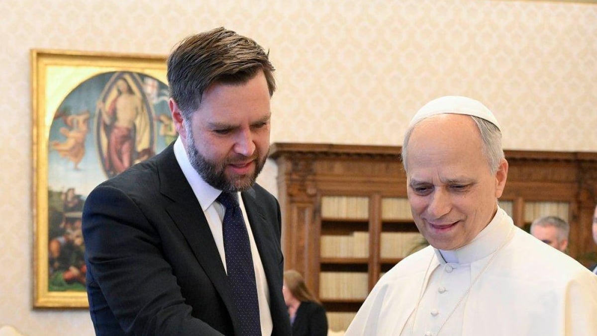 JD Vance Presented Pope Leo XIV With A Special Bears Gift