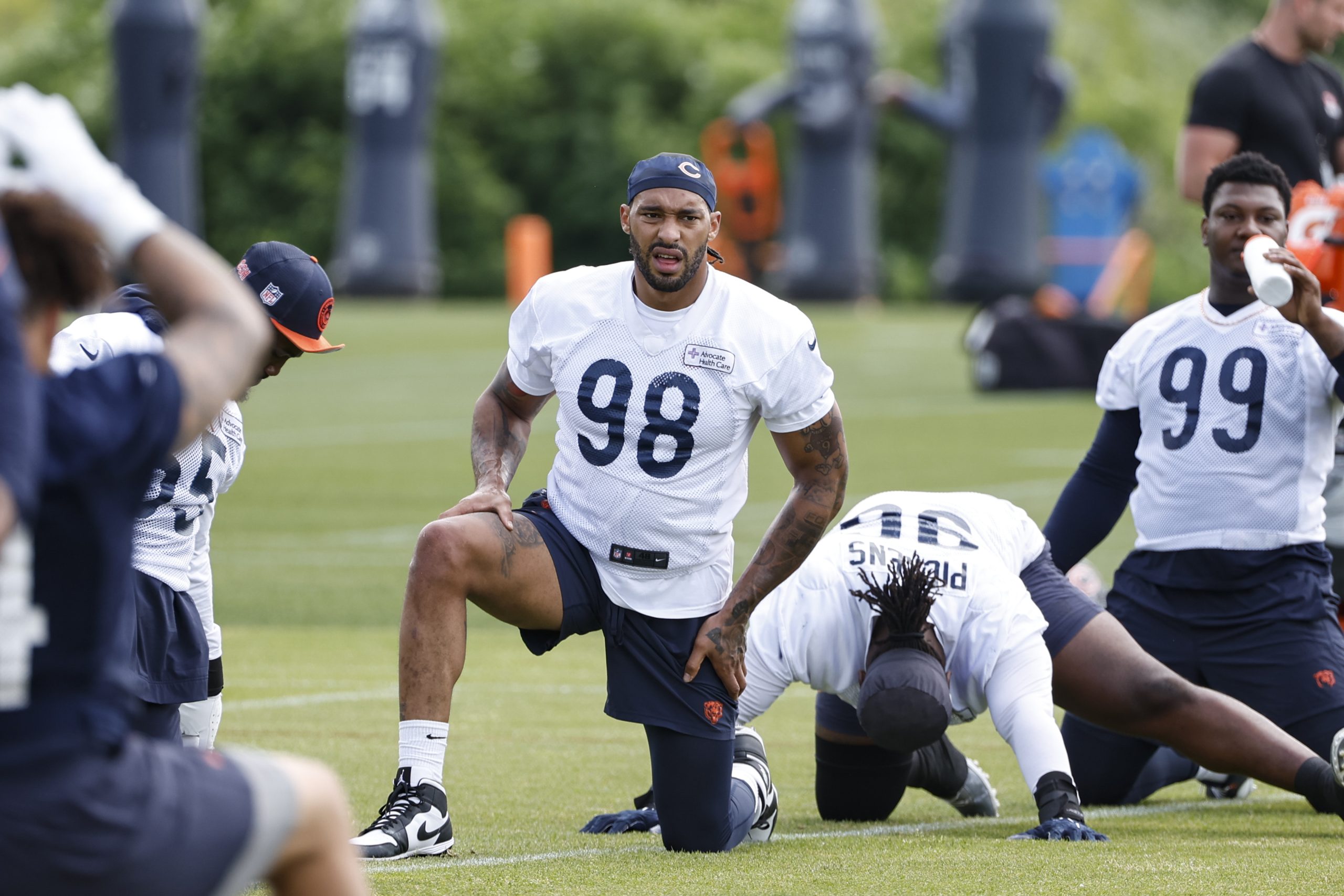 Chicago Bears 2025 Defensive Line Outlook: From Dumpster Fire to ...