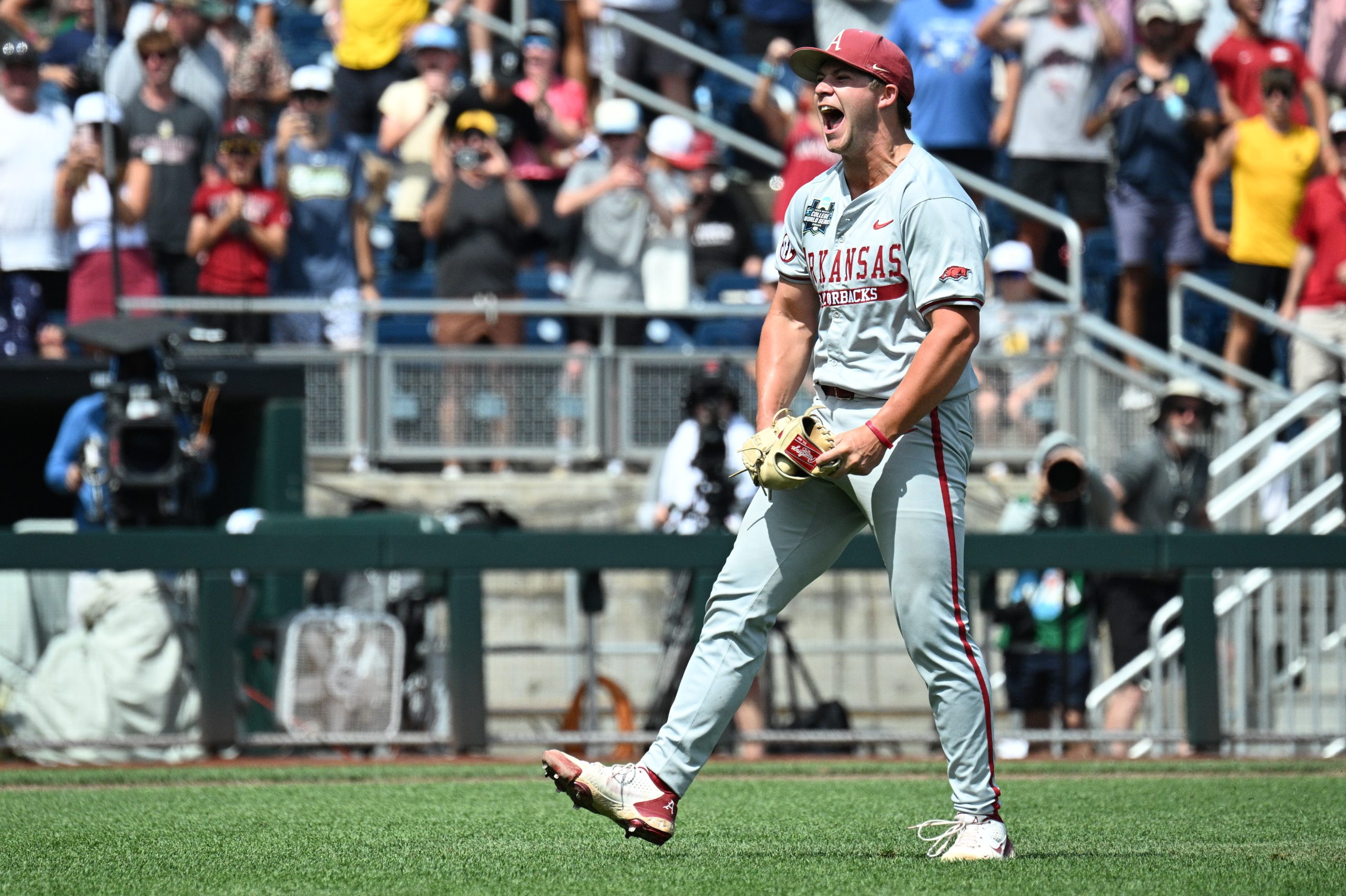 Projected Cubs Draft Pick Threw First College World Series No-Hitter ...