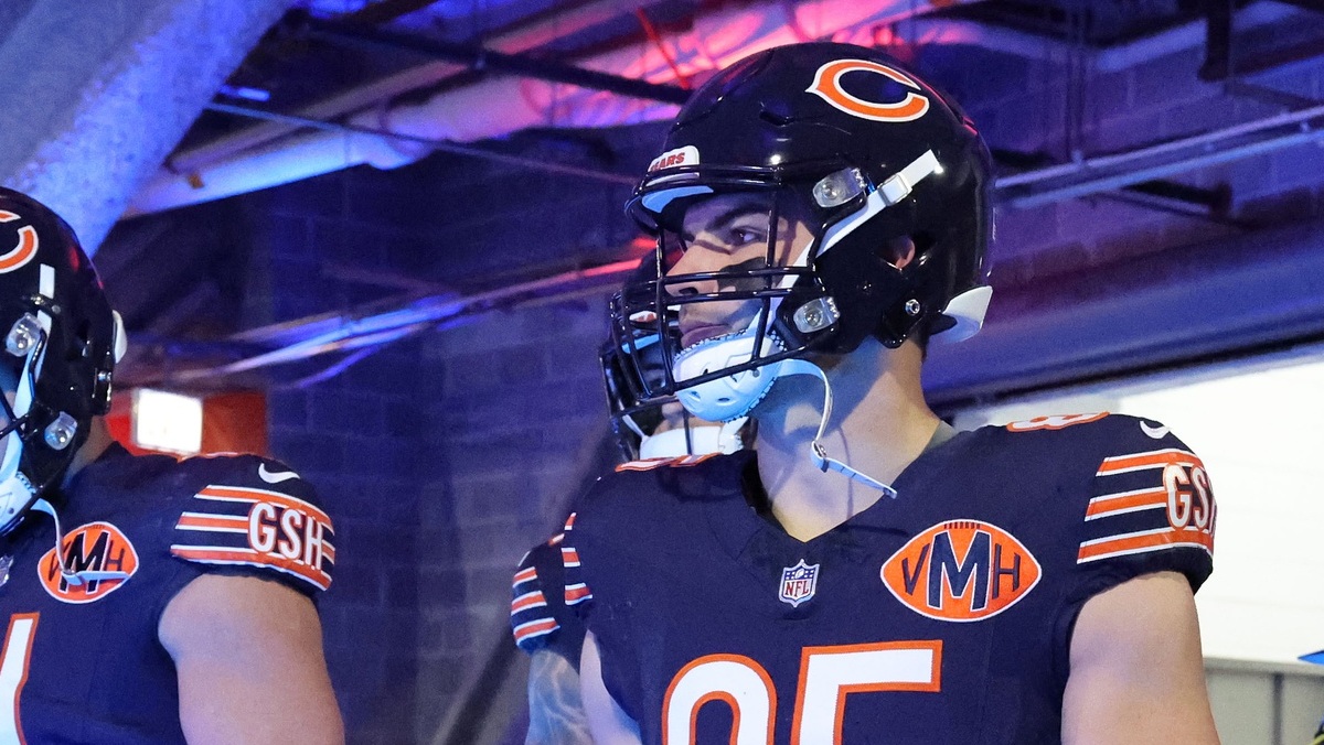 Opponents Are Not Happy About Cole Kmet's Recent Demotion